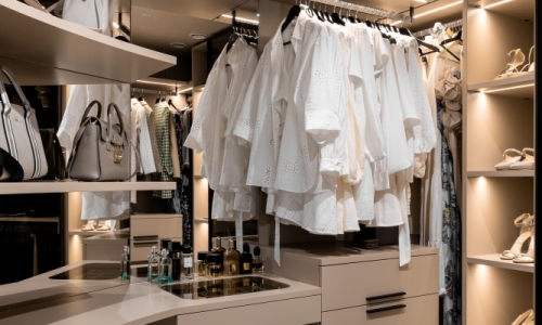 Dressinguri la comandă în Moldova