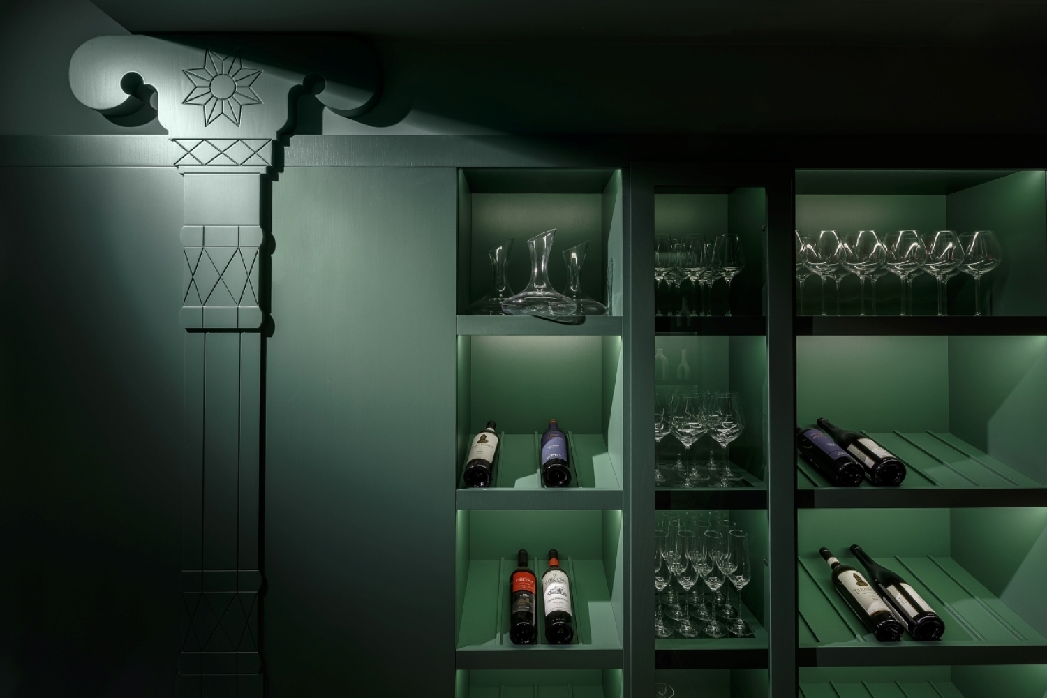 Am creat un design unic pentru restaurantul Fuior