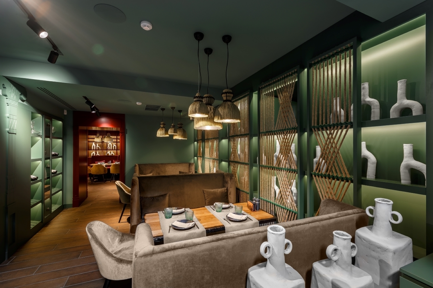 Am creat un design unic pentru restaurantul Fuior